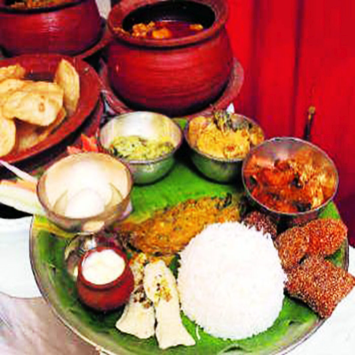 Bengali Traditional Meal from OH! CALCUTTA for 2 - Gifts To Kolkata